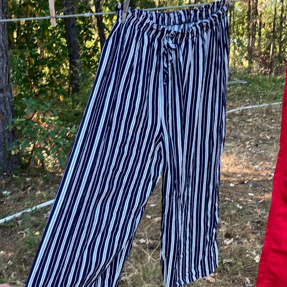 Pants & Jumpsuits | Made In Usa Striped Blue And White Rayon Capri M ...